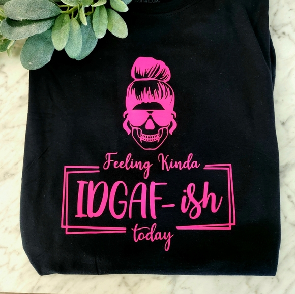 Gildan | Tops | Skull Shirt Idgaf Messy Bun Cute Popular Trending ...